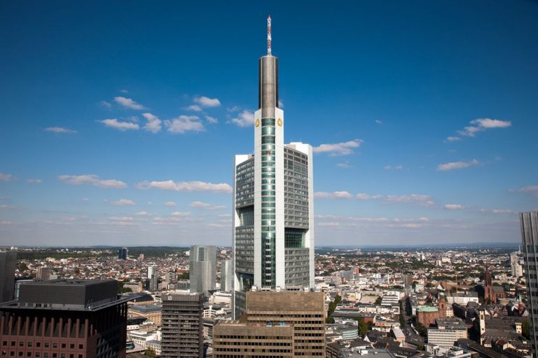 Die Bundesbank enthüllt ein kleines Präsent für die Commerzbank